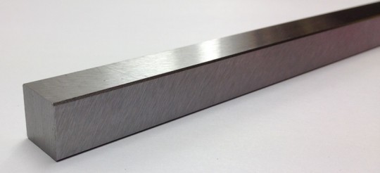 1 x1 x 300MM KEYSTEEL