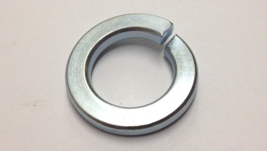 M6 SPRING WASHER ZP