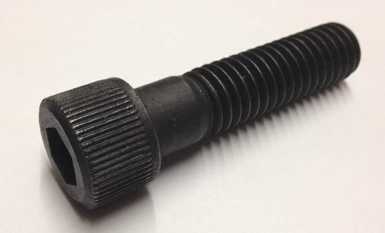 1/2 x4 1/2 BSW SOCKET CAP BL